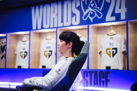 未來是你的！t1 戰勝心魔 Gen，faker 訪談稱：「chovy 打的很好，未來一定能奪冠。」