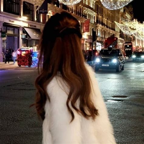 Yumi Yumi Yumi Threads Say More