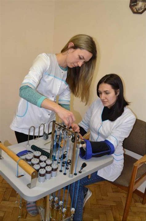 У цьому році кафедра фізичної терапії та ерготерапії святкує свій 25 річний ювілей За чверть