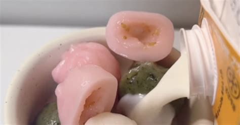 우유와 함께 먹으면 최고해외서 난리 난 한국 디저트는