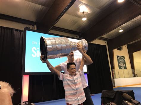 Tarik El Bashir On Twitter Tom Wilson Got A New Jersey From His Old Club Met Torontos Mayor