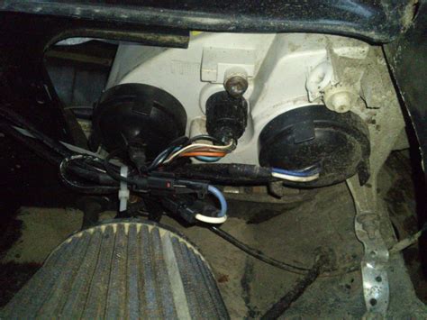 Фары с линзами. — ГАЗ 31105, 2,5 л, 2008 года | тюнинг | DRIVE2