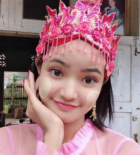 ကိုကိုတွေ ရင်ခုန်သွားစေမယ့် မြန်မာဆန်ဆန် အလှတရားတွေကို ထုတ်ပြလိုက်တဲ့ ဖြူဖြူထွေး Myanmarload