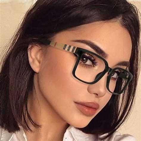 Pin By Vromo On Guardado Rápido Fashion Eye Glasses Glasses Fashion