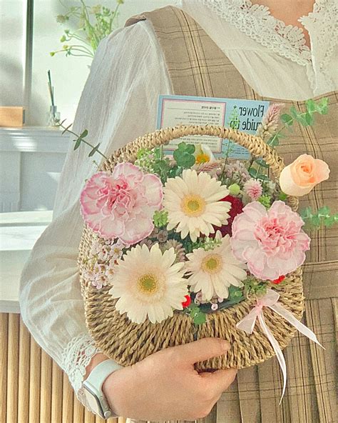 세레니티플레르 대전꽃집 죽동꽃집 충남대꽃집 프러포즈꽃 꽃바구니 플라워클래스 졸업식꽃다발 𝒉𝒚𝒂𝒄𝒊𝒏𝒕𝒉 𝒃𝒐𝒖𝒒𝒖𝒆𝒕 🕊️🌳🤍🥗 Serenityfleur