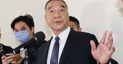 執迷於刺槍術、開倒車推廣踢正步，軍方守舊派邱國正是否適任國防部長？ Tnl The News Lens 關鍵評論網