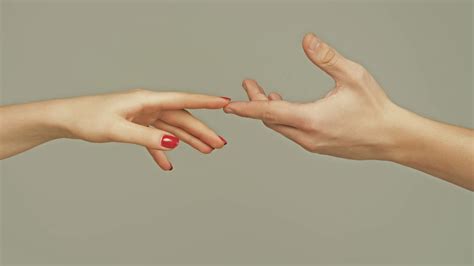 Stoßen Streicheln Umarmen Swr Kultur