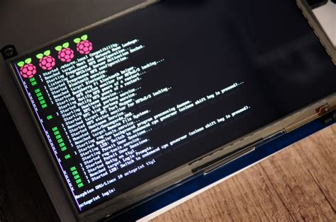 Raspberry Pi Connecter un écran LCD tactile Cachem
