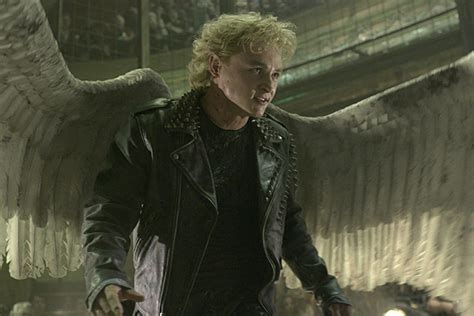 Ben Hardy Confirmed As Angel In Xmen Apocalypse Get A First Look At
