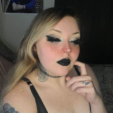 Happy Pregnant Bbw Milf Very Active Curvy Mommy 26 Ramateurmilfs