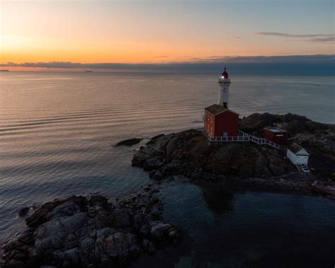 Which Do You Like Better Mods And Shaders In The Comments R Uncensoredminecraft