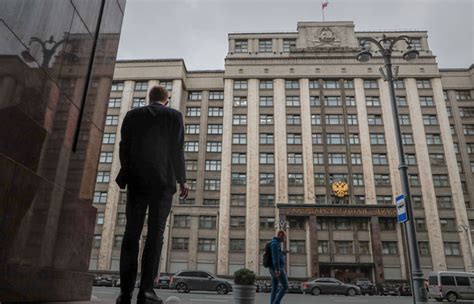 В Думу внесли проект об обязательном государственном страховании добровольцев СВО