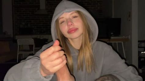 Whats The Name Of This Porn Actress The Only Thing I Know Is That Her Name Is Alex 2 Replies