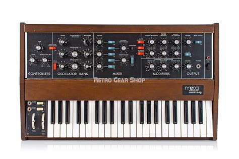Moog Minimoog Model D Monophonic Analog Synthesizer Vintage Rare Synth Retro Gear Shop