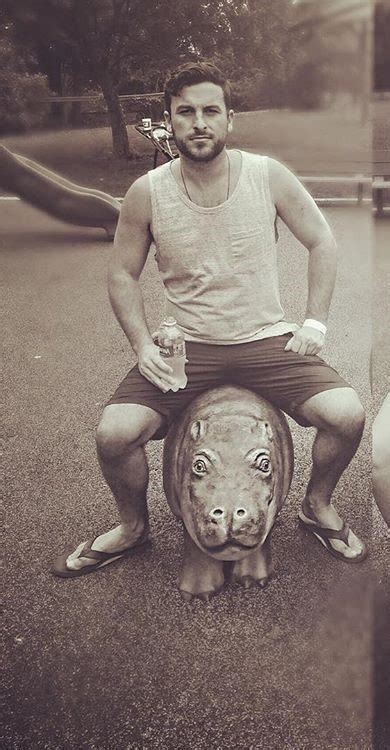 Tanner Tolberts Feet