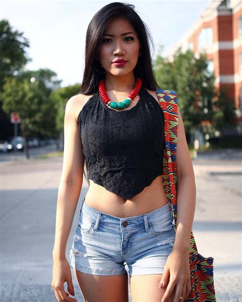 Sexy Jenny Dolma Scrolller