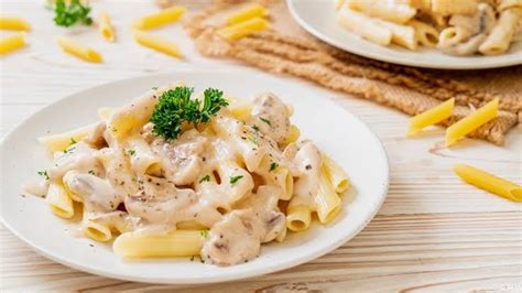 إليك طريقة عمل مكرونة وايت صوص زي المطاعم Food Website