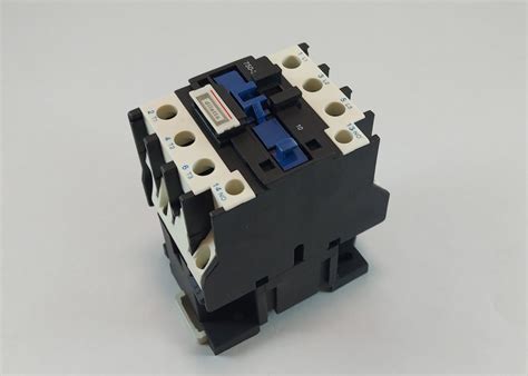 Contactor Diletta 32a 220 Volt Ceridono
