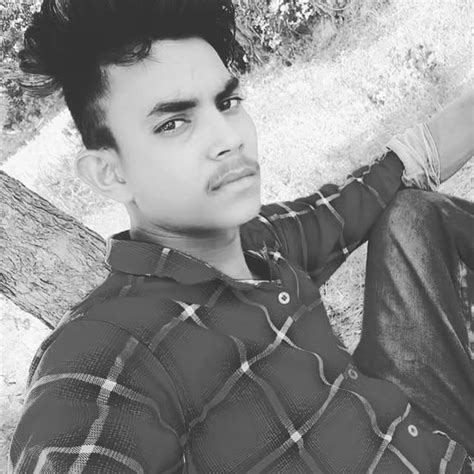 Jitender Kumar Jitender Rajpoot4919 • Threads Say More