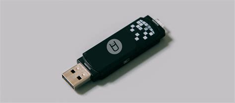 How To Free Up Your Phone Storage With Flash Drives