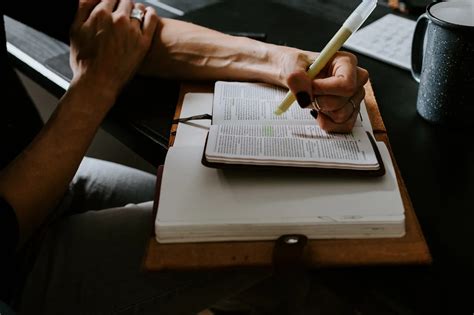 How To Read And Write Files In A Web Application By Zachary Dev Genius
