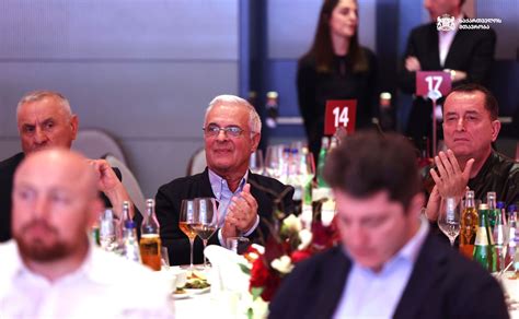 საქართველოს მთავრობა პრემიერ მინისტრისა და პარლამენტის თავმჯდომარის ერთობლივი წარდგინების