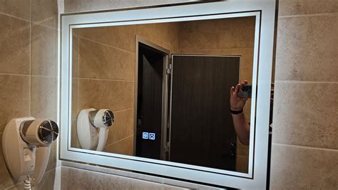 Цин 🌐 On Twitter Оце готель Я у душ двічі ходив Якість суперова у всьому Хазяїн пригостив