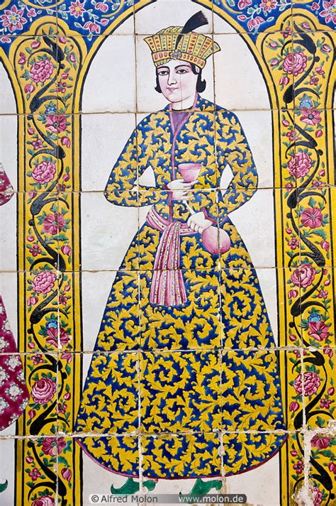 Photo Of Qajar Era Clothing Narenjestan Museum Shiraz Iran