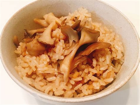 簡単で絶品舞茸の炊き込みご飯 レシピ・作り方 クラシル