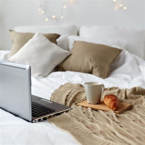 15 Best Laptops For Blogging Influencer Seo