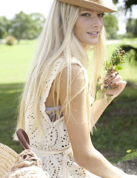 Stevie C New View Modeling