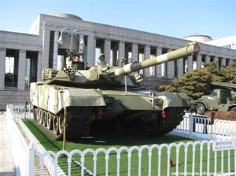 Военный мемориал Кореи: самолёты, танки, корабли