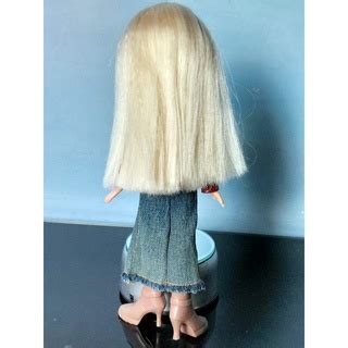 Boneca Bratz Loira Cloe Shopee Brasil