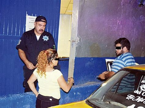 Atrevida Propuesta De Una Mujer Que No Ten A Dinero Para Pagar El Taxi