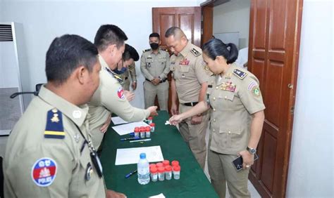 Msjtv News ចាប់ផ្តើមធ្វើតេស្តរកសារធាតុញៀនលើមន្ត្រីនៃអគ្គនាយកដ្ឋានអន្តោប្រវេសន៍គ្រប់លំដាប់ថ្នាក់