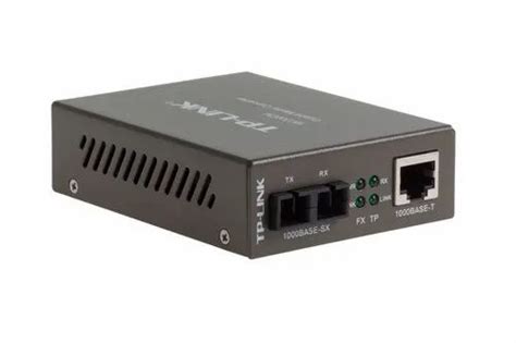 1 Ports Metal D Link Ofc Fiber Media Converter For Ethernet Model Name Number Dfe855s 15l At