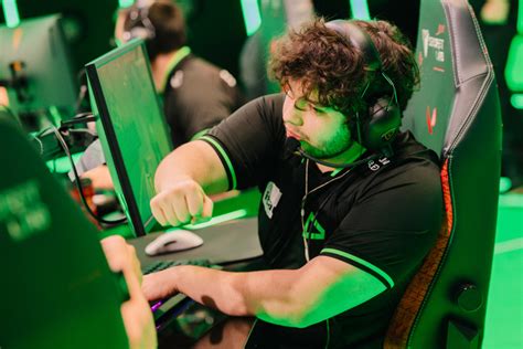 Loud Desmente Possível Saída De Less