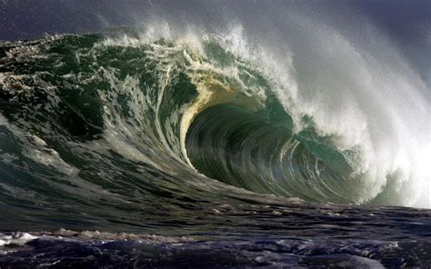 Majestic Ocean Waves Hd Wallpaper Natures Powerful Wave In Full Glory