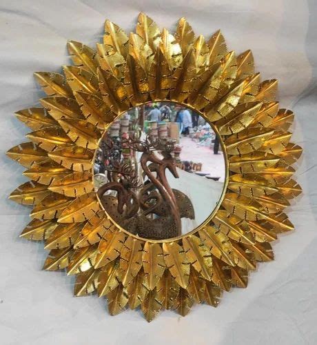 Iron Gold Mirrior Size 30 Inch At ₹ 1749piece In Moradabad Id