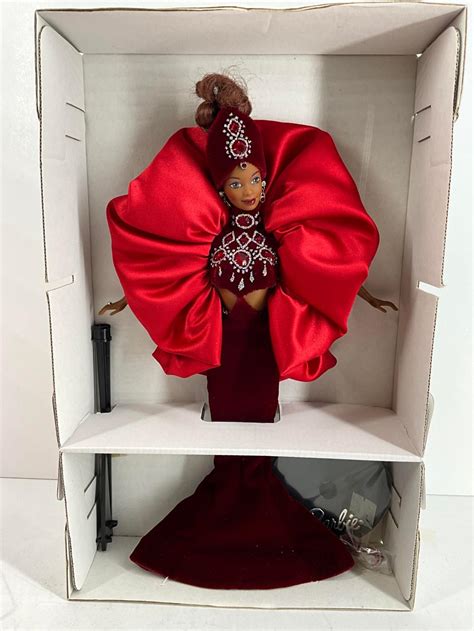 Lot Bob Mackie Ruby Radiance Barbie 1996 15520