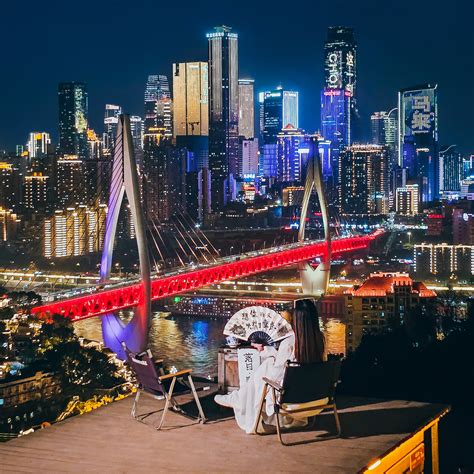 Movearound ฉงชิ่ง Chongqing เป็นนครที่ตั้งอยู่ทางภาคตะวันตกเฉียงใต้ของประเทศจีน อยู่ไม่ไกล