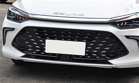 Baic U5 Plus 2025 фото в новом кузове фото салона и интерьера