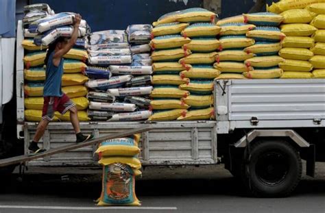 Lower Retail Prices Of Imported Rice Seen