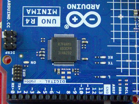 Aduino Uno R4 Minima C Type C кабелем Китай Radiomartkz