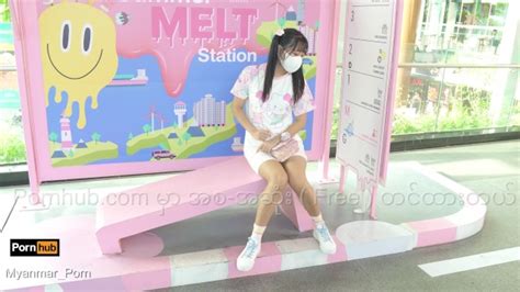 ချစ်စရာ မြမြလေး ရဲ့ အရည်ရွှမ်းရွှမ်း စောင့်ချက် ကြမ်းကြမ်း Xxx Mobile Porno Videos