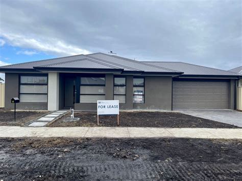 4 Nick Place Traralgon Vic 3844 House For Rent Domain