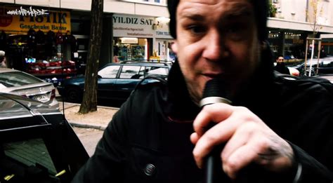 Besieg Den Beat Toni Der Assi Folge 32 Video Hiphopbiz Dein