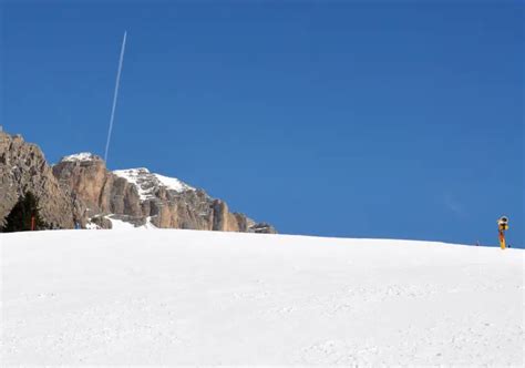 Val Di Fassa Ski Resort Canazei Campitello Pozza Di Fassa Review