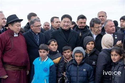 Монгол Улсын Ерөнхийлөгч У Хүрэлсүх Ил хан Хүлэгүгийн зуны ордны туурийн археологийн хайгуул