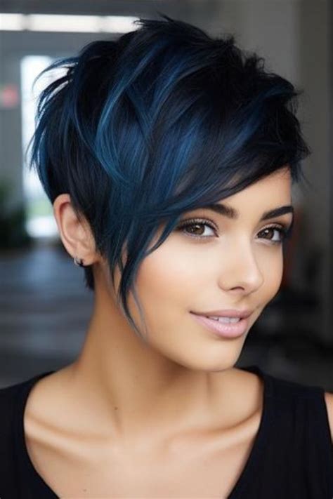 36 Stunning Long Pixie Hairstyles Perfect For 2024 Page 30 Of 36